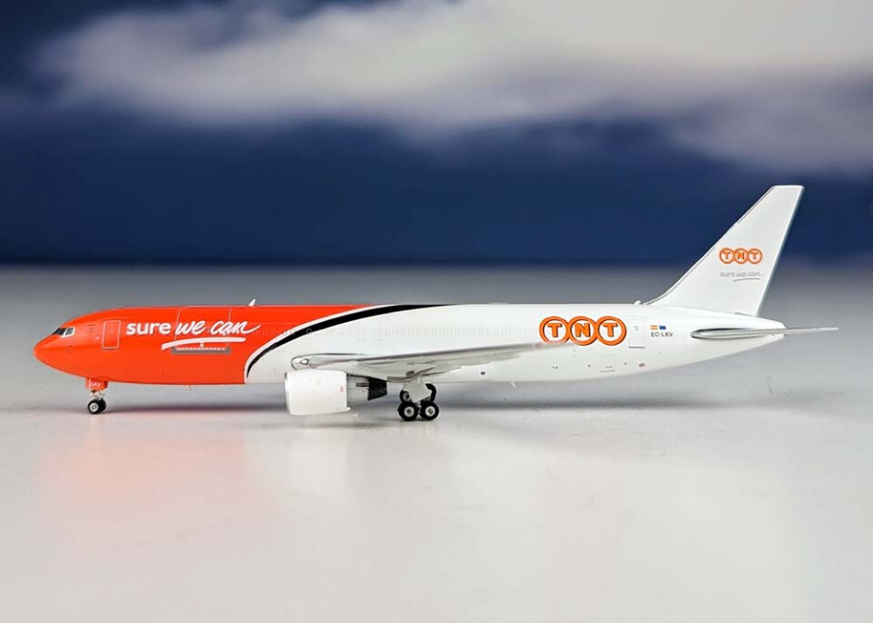 TNT Express B767-300ERF PH4TNT2344 Phoenix 1:400 » AviaMini México